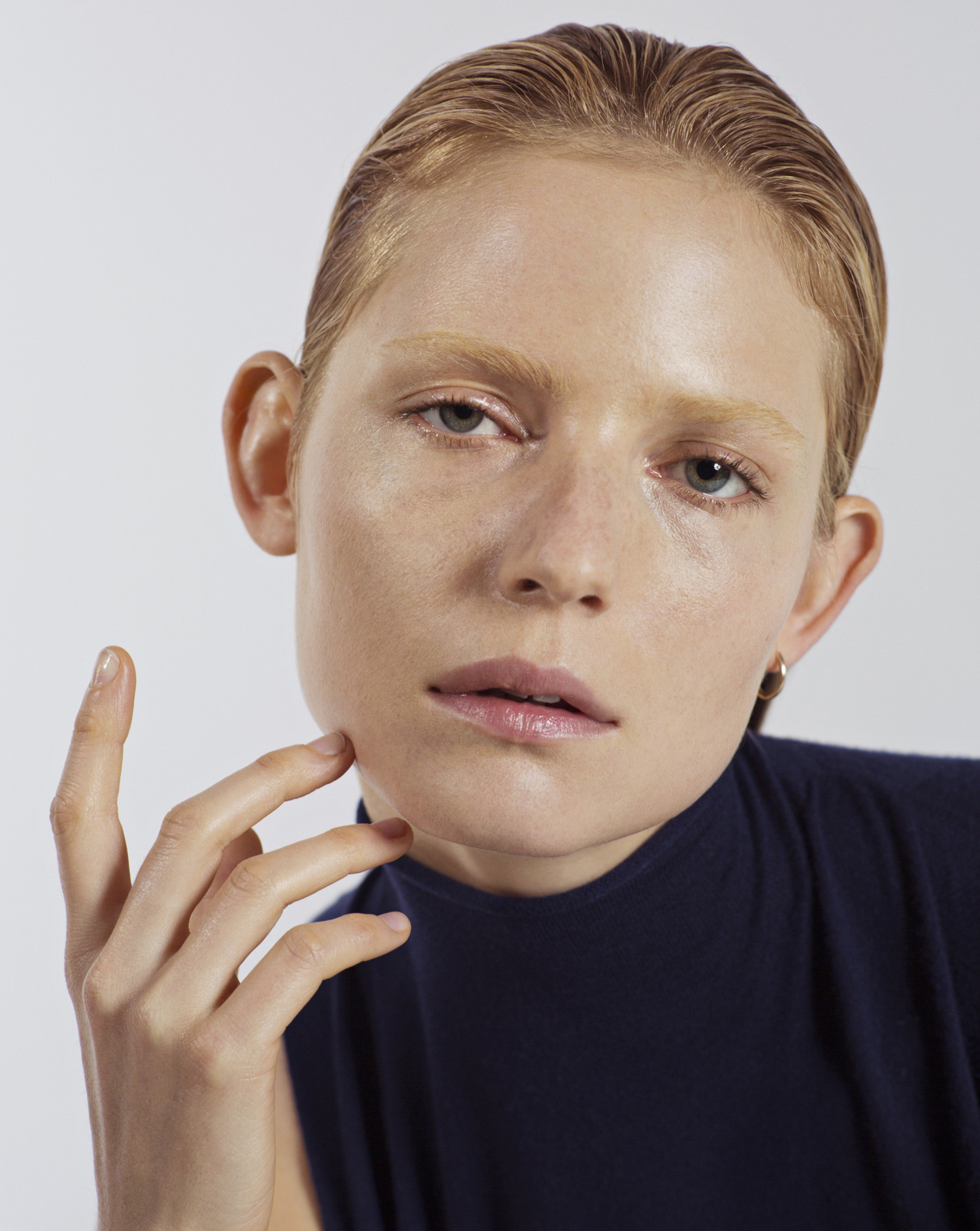 Tina Tyrell - Image - SN37